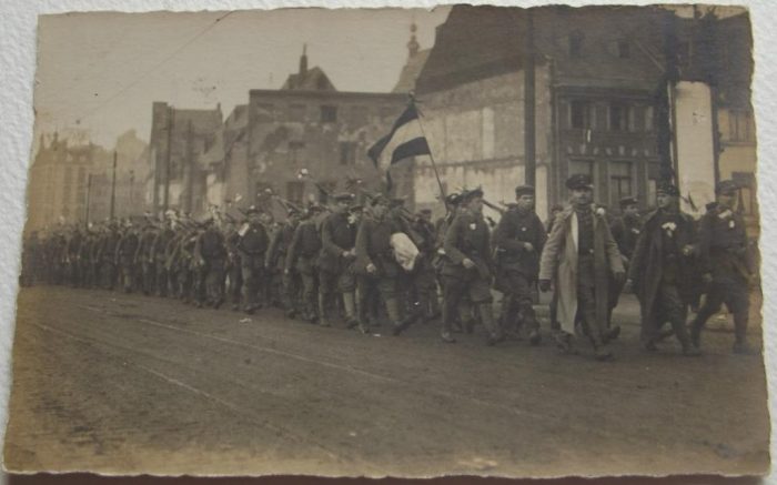 WWI Marching Infantry - Constantius